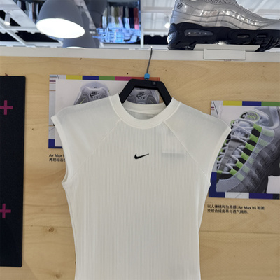 NIKE耐克女背心修身短款刺绣上衣跑步训练无袖运动T恤IF0243-010