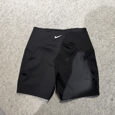 Nike耐克2025夏季Swift女子高腰口袋速干紧身跑步短裤 HJ2259-010