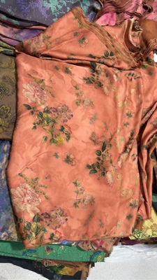 155元/米 100%桑蚕丝 全真丝透孔花罗红云纱面料布料 粉橘色