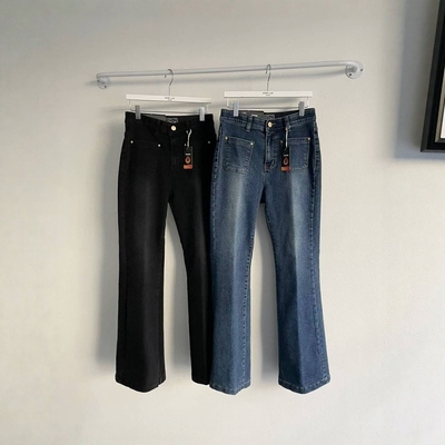 韩国代购高腰加绒微喇叭牛仔裤