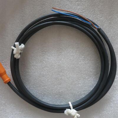 原装正品IFM易福门接近开关M12 4芯连接线缆 EVM050 2M直头 询价