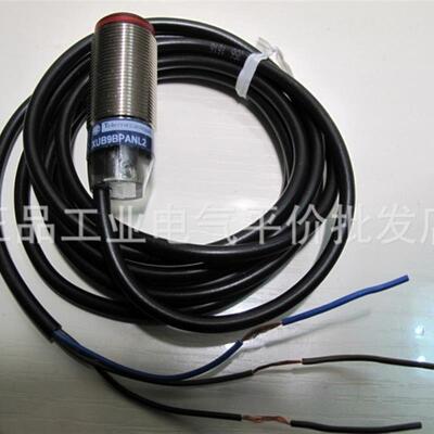正品 XUB9BNBNL2  施耐德光电开关极化反射式光电传感器询价