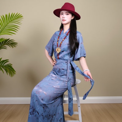 夏季喇叭袖短袖西藏服