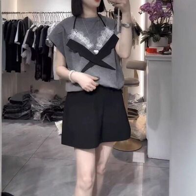 25555大爱美依缘2025夏季新款韩版休闲蕾丝拼接短袖T恤高腰短裤潮