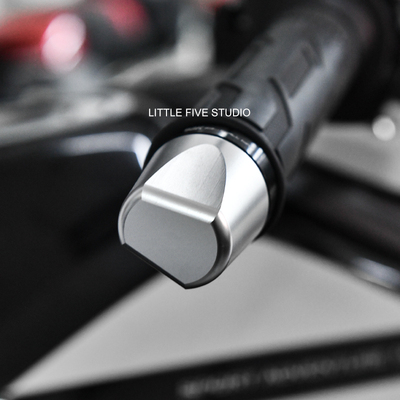 DUCATI杜卡迪V2 V4手把堵头平衡端子大魔鬼怪兽821通用款手把塞