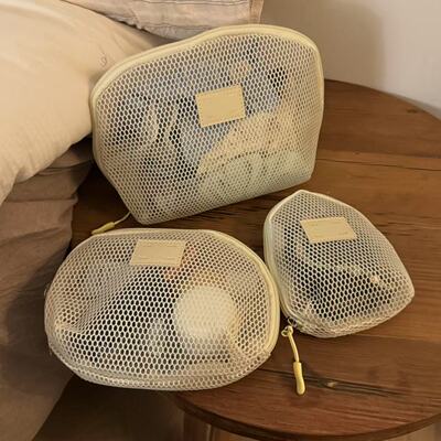 条理生活的开始~大容量便携轻薄网纱透气化妆包旅游收纳洗漱包