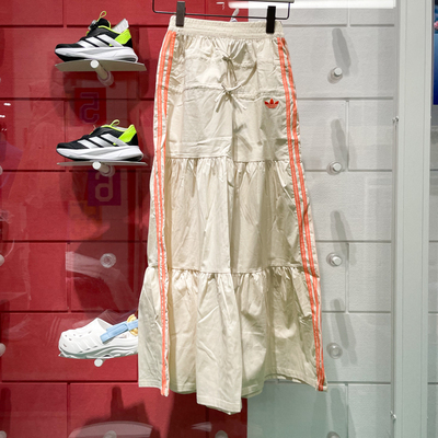 阿迪达斯三叶草女款运动半身裙