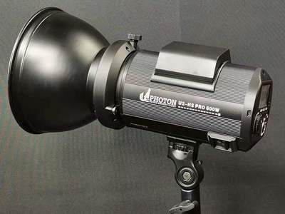 U2-HS PRO 600w高速一体式外拍灯 1/8000S同步小巧便携LED造型光