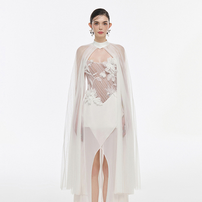 越南JOSEPHINE 2025年春季新款优雅气质披肩抹胸花朵裙套装