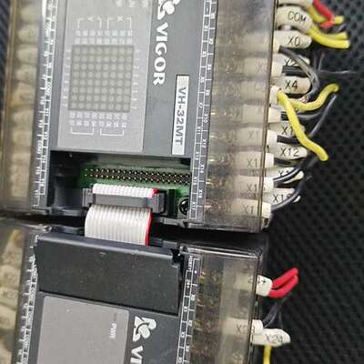 议价丰炜PLCVH-32MTVH-28XYT，二手拆机，成色如