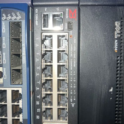 议价48口千兆电口POE8万兆光纤交换机二手博科Broca