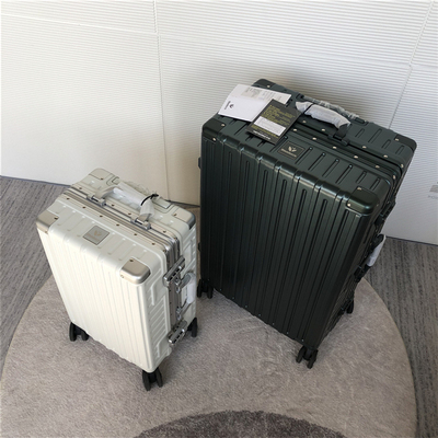 磨砂静音万向轮铝框行李箱