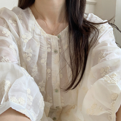 芭妮Bonnet-26年早春新中式刺绣圆领小衫