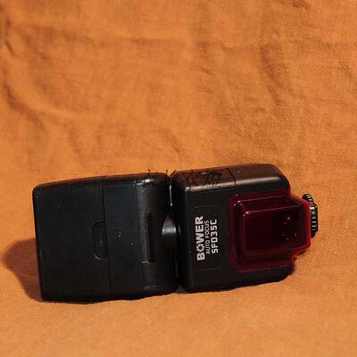 单反相机机顶闪光灯bower