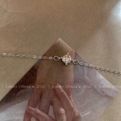 安眠曲女经典款单钻手链气质日常