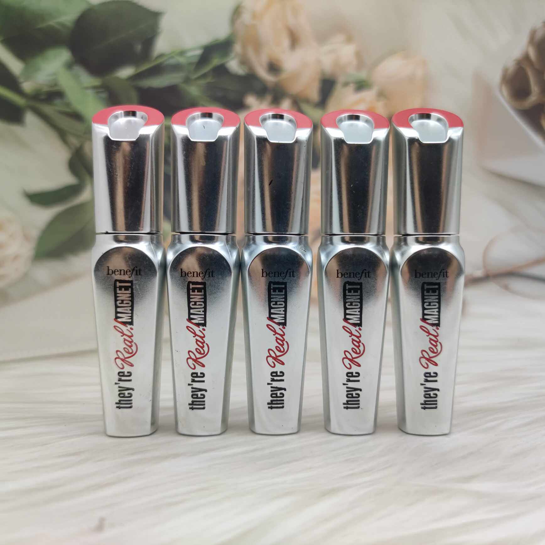 贝玲妃以假乱真睫毛膏4.5g现货秒发21年产 无盒 微磕碰 介意慎拍