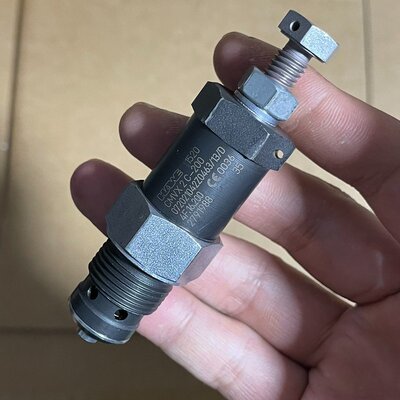 议价HAWE哈威CMVX2C-200 插座溢流阀，拆机1个，功能