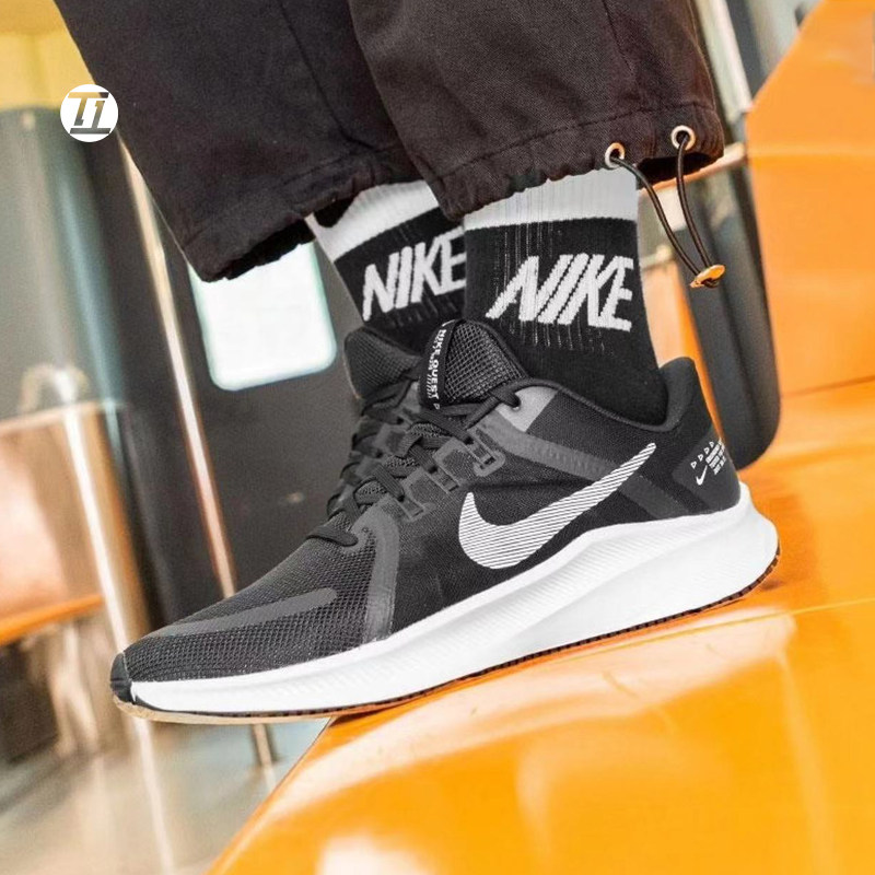 耐克NIKE QUEST 4男女轻盈缓震休闲运动跑步鞋DA1105/DA1106-006_虎窝淘