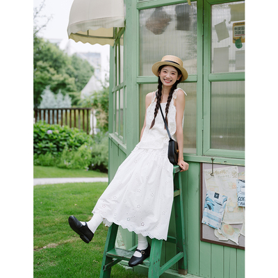 古苔夏季日系镂空花朵白色半身裙