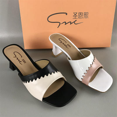 SNC/圣恩熙粗跟羊皮一字拖