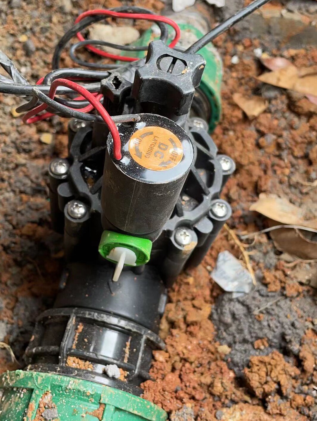 公路绿化手机远程自动智能控制1.5英寸灌溉电磁阀主机解码器