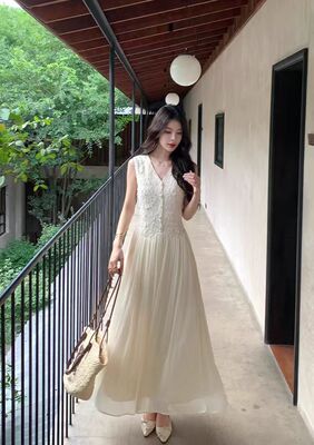 气质v领无袖长裙立体花工艺无袖连衣裙高腰显瘦裙子蕾丝A字裙子