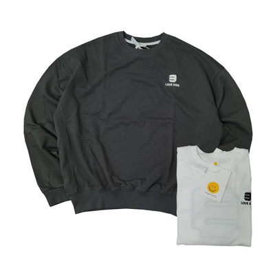 日系简约基础款字母印花卫衣