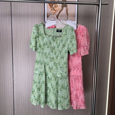 5550撤柜CH夏季新款气质设计减龄香风连衣裙洋气方领显瘦甜美碎花