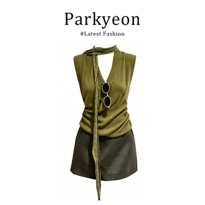parkyeon夏日风气质御姐时尚女装设计感无袖V领上衣纯欲半身裙子