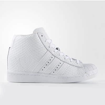 运动鞋Adidas/阿迪达斯