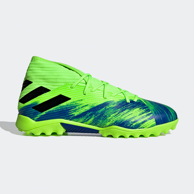 Adidas/阿迪达斯碎钉足球鞋