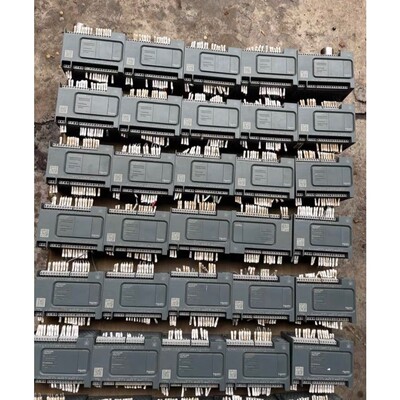 原装施耐德 PLC 控制器  TM100C24RN 备件/咨询