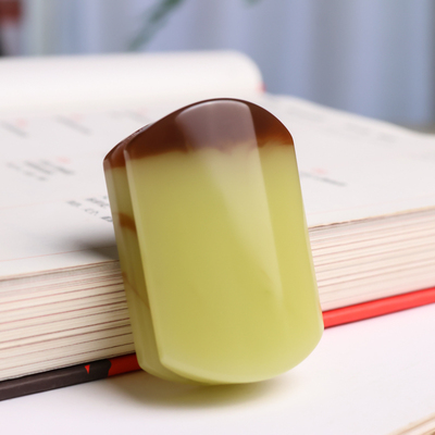 新疆和田玉糖黄玉皮带扣男士