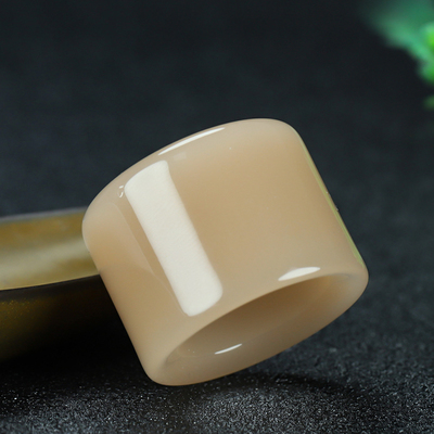 新疆和田玉扳指文玩玉戒指