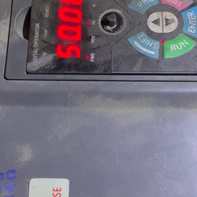 JV3000 JVG002243K 变频器 久菱22KW 400V三相工控议价维修