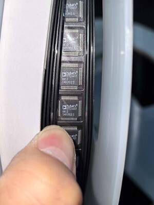 AD9772AASTZ AD9772AAST 全新原装 封装LQFP-48 数模转换芯片DAC