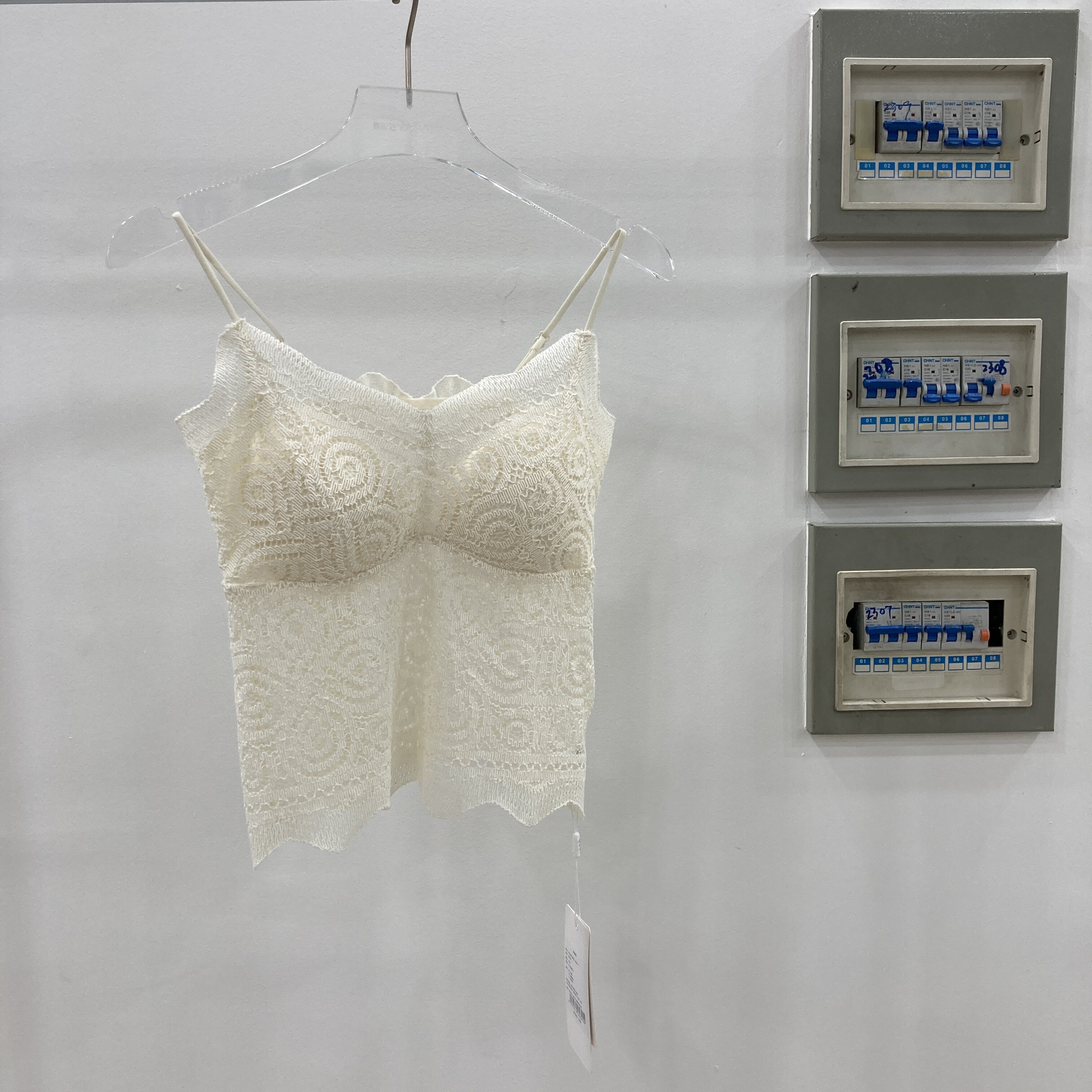 法式棉蕾丝自带胸垫女背心V领后调节细肩带 夏 31065