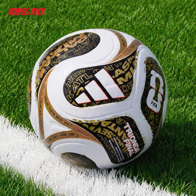 Adidas/阿迪达斯 2026美加墨世界杯比赛训练5号足球JD8031 KE4322