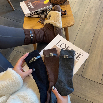 秋冬新款纯棉袜子皮扣饰品洋气轻奢小众外穿好看百搭韩国东大门