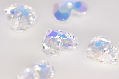 施华洛水晶6215幻彩白色爱心吊坠