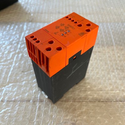 1x E.Dold & S?hne BH9253.11/61 Wendeschütz DC24V 4A-3FLA 20