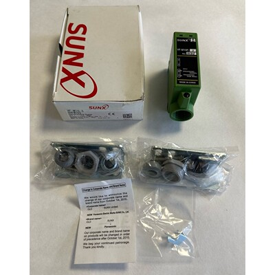 Sunx Photoelectric Sensor  VFM103  UVFM103  Neu in OVP