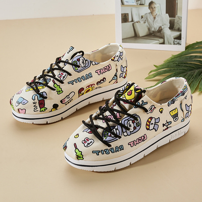 Tt&Mm/汤姆斯女鞋涂鸦休闲帆布鞋2025春夏季学院风时尚松糕增高鞋