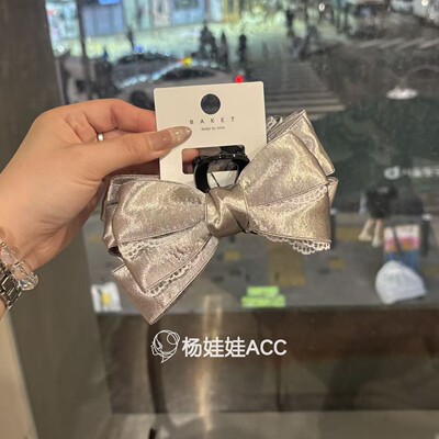 682706韩国东大门Baket新款高级感蝴蝶结缎面蕾丝边抓夹