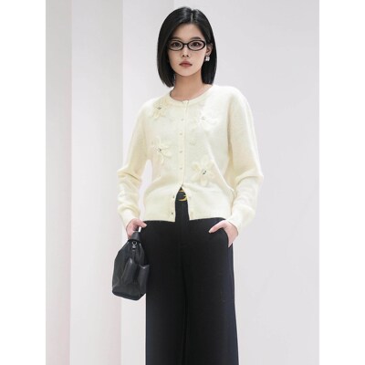 曼娅奴女装秋冬轻奢优雅设计感立