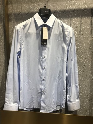依文男士小尺码特价施华洛水晶扣钻扣长袖浅蓝色衬衫吊牌1180元