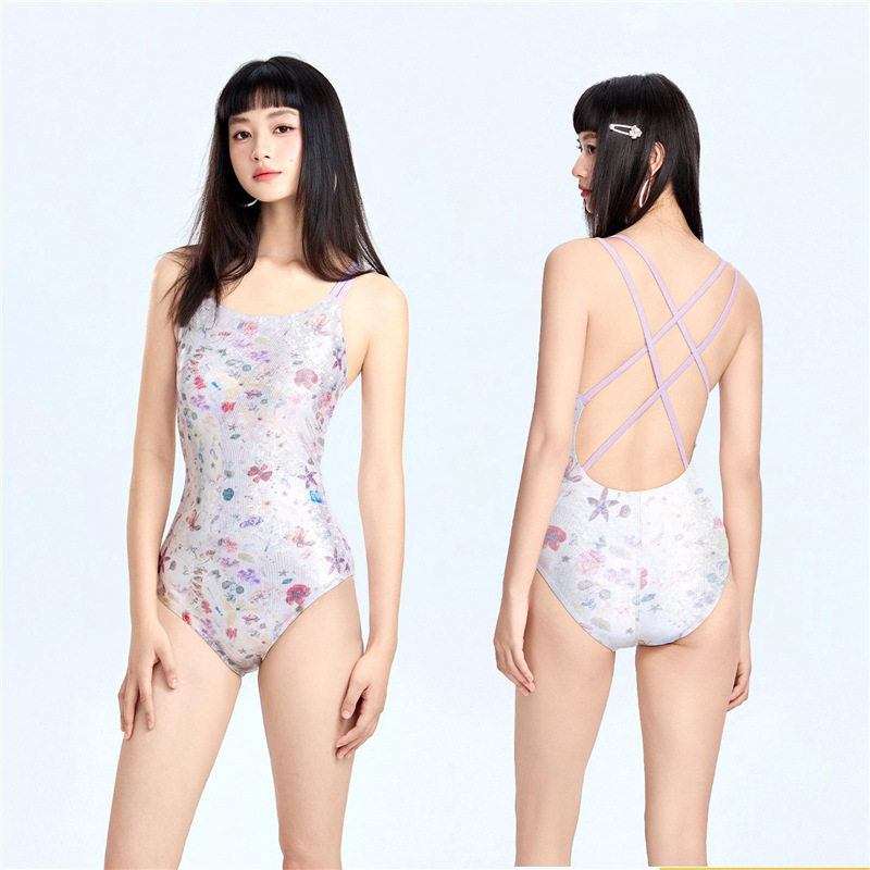 Vanliga十年品牌2026新款泳衣女款游泳馆专用高级感连体爆款竞速