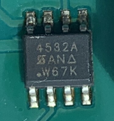 4532A  贴片8脚