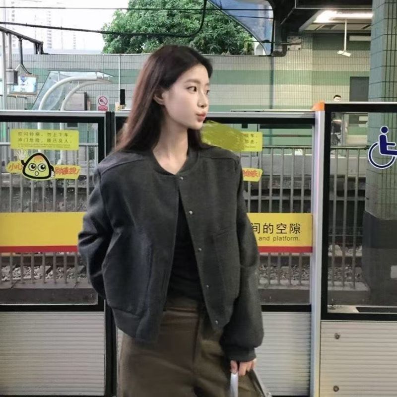 美式秋季短款复古外套灰色2025新款设计宽松休闲棒球夹克上衣