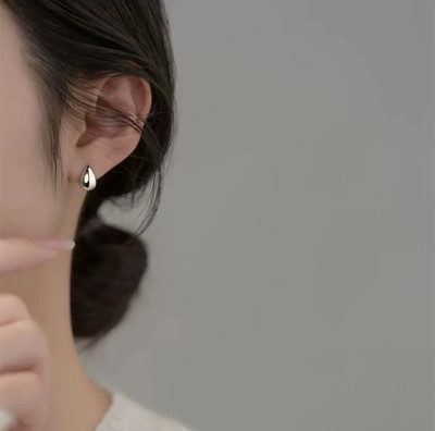 高级感s水滴小耳钉925纯银韩